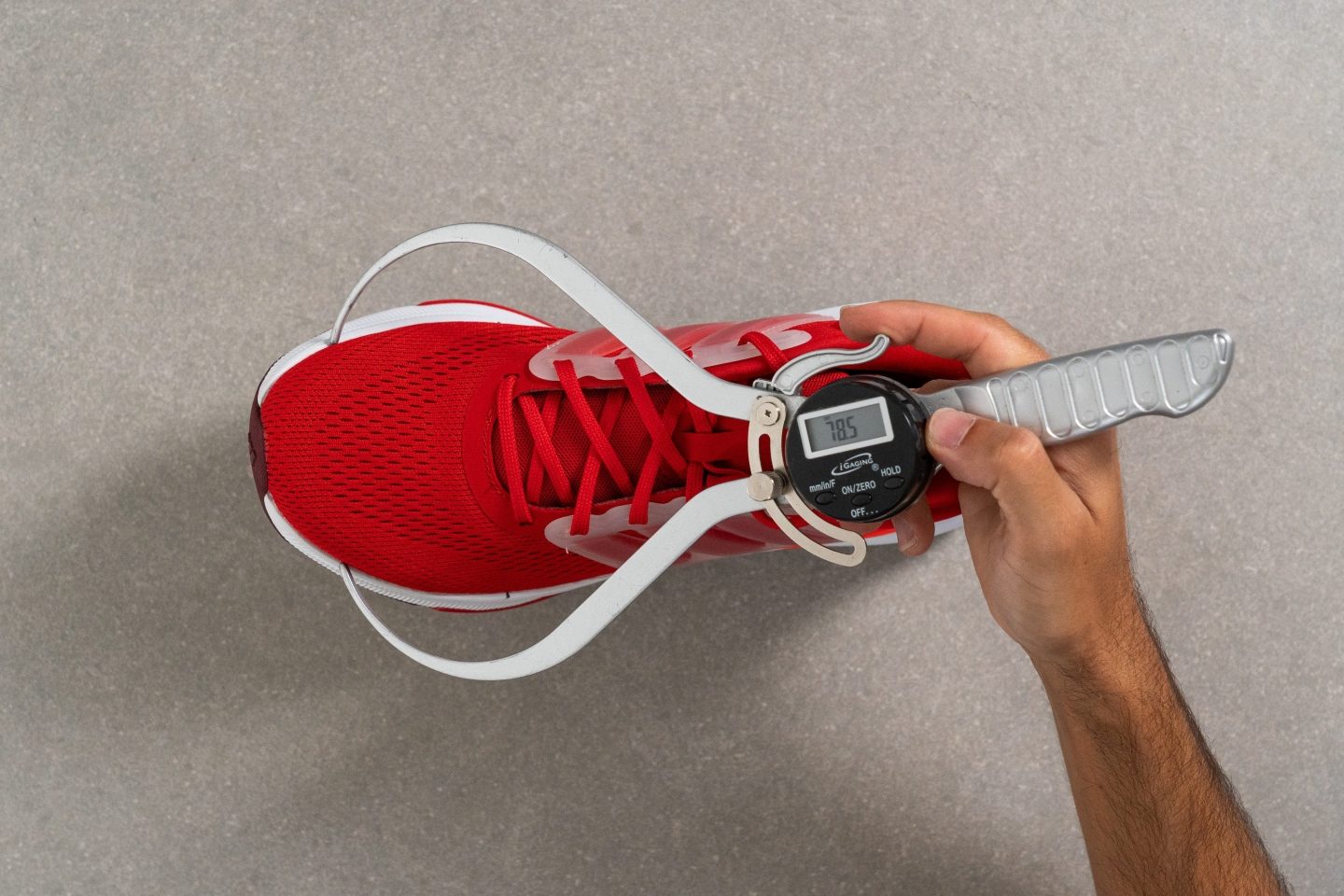 Cut in half: Adidas Ultrabounce Review (2023) | RunRepeat