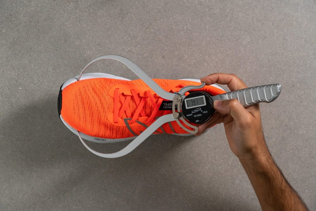 Cut in half: New Balance FuelCell Propel v4 Review | RunRepeat