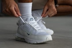 Cut in half: Nike Air Max Pulse Review | RunRepeat