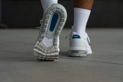 Cut in half: Nike Air Max Pulse Review | RunRepeat