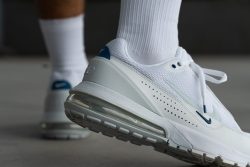 Cut in half: Nike Air Max Pulse Review | RunRepeat