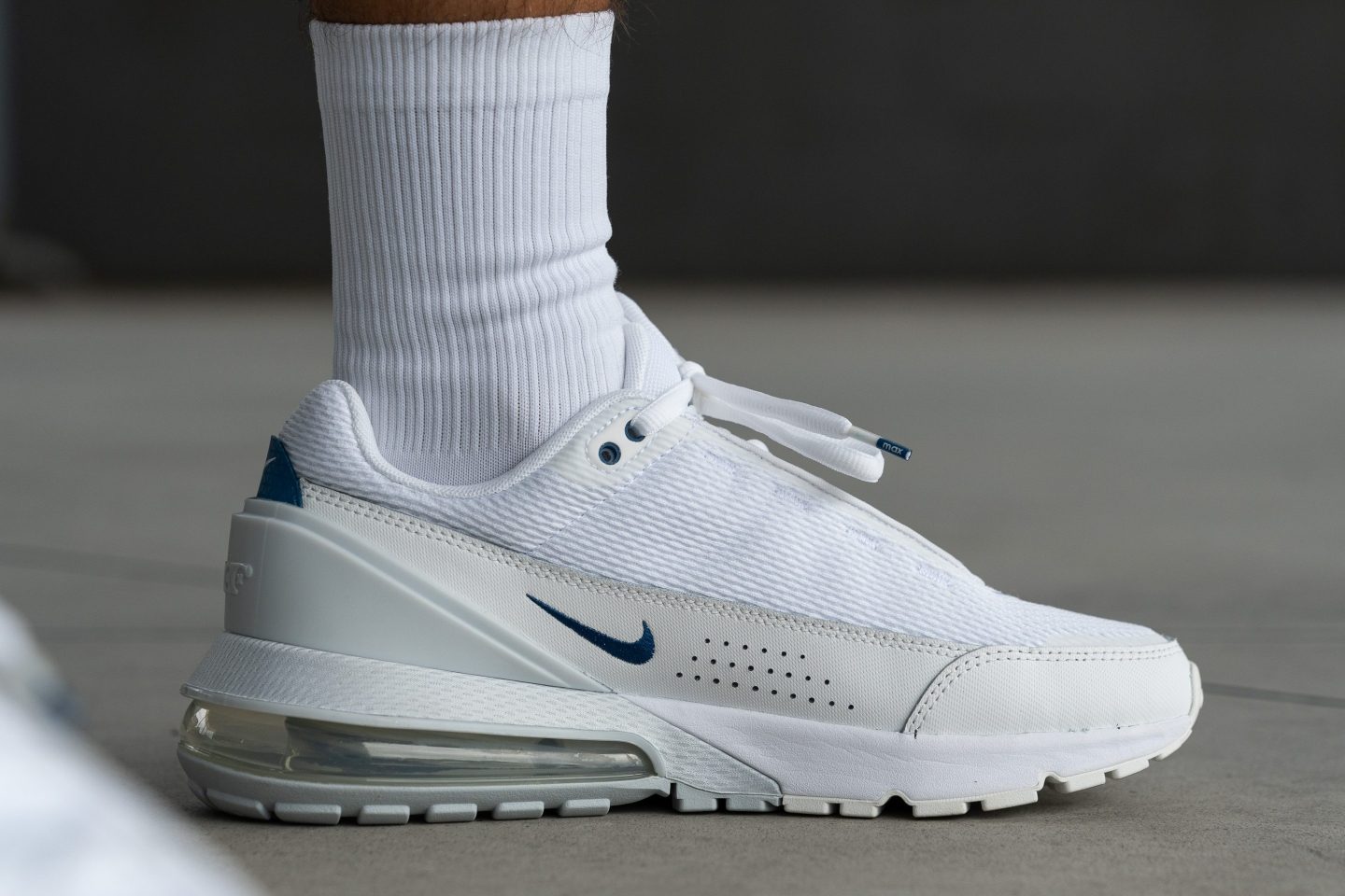 Cut in half: Nike Air Max Pulse Review | RunRepeat