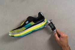 Cut in half: Hoka Tecton X 2 Review | RunRepeat