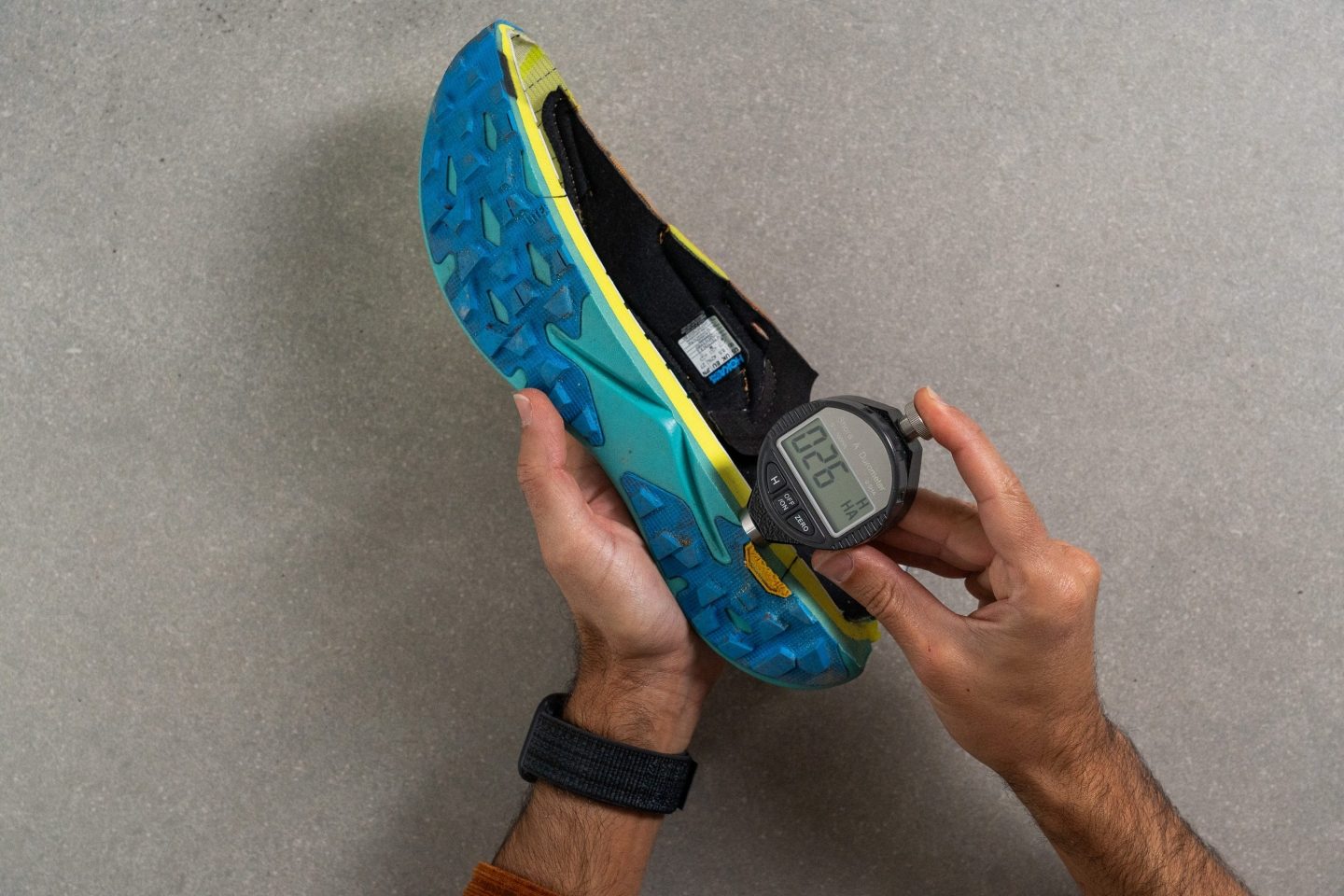 Cut in half: Hoka Tecton X 2 Review | RunRepeat