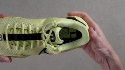 Cut in half: Nike Sabrina 1 Review | RunRepeat