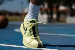 Cut in half: Nike Sabrina 1 Review | RunRepeat