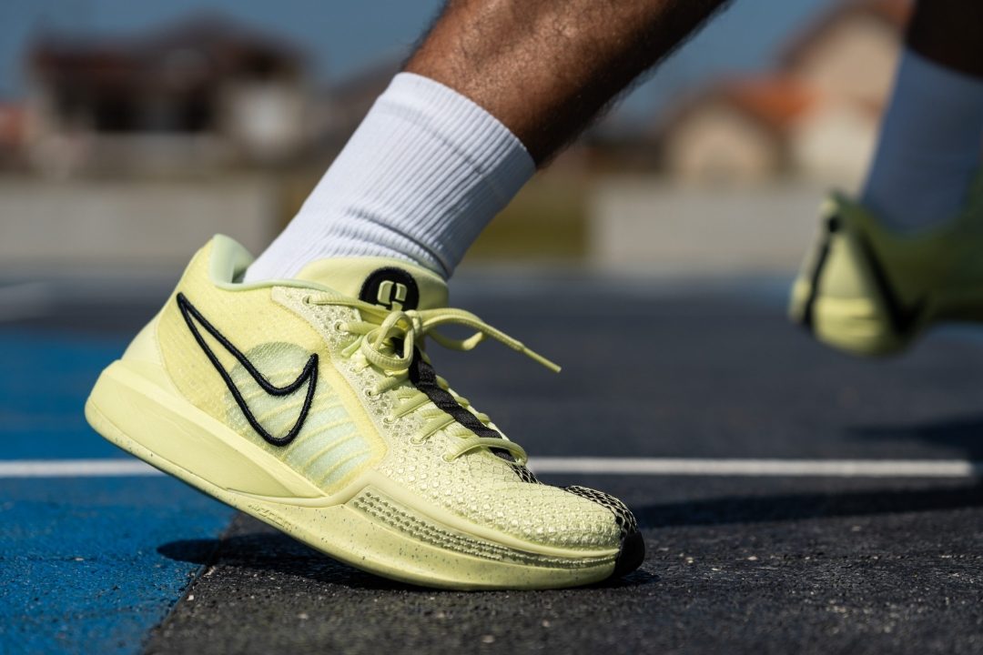 Cut in half: Nike Sabrina 1 Review | RunRepeat