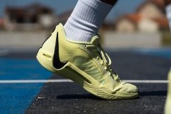 Cut in half: Nike Sabrina 1 Review | RunRepeat