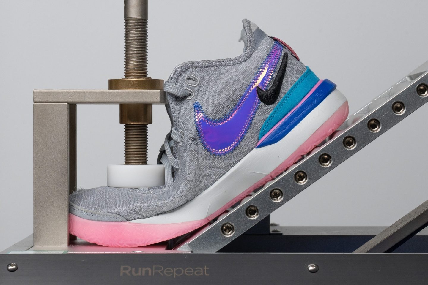 Cut in half: Nike Lebron NXXT GEN Review | RunRepeat
