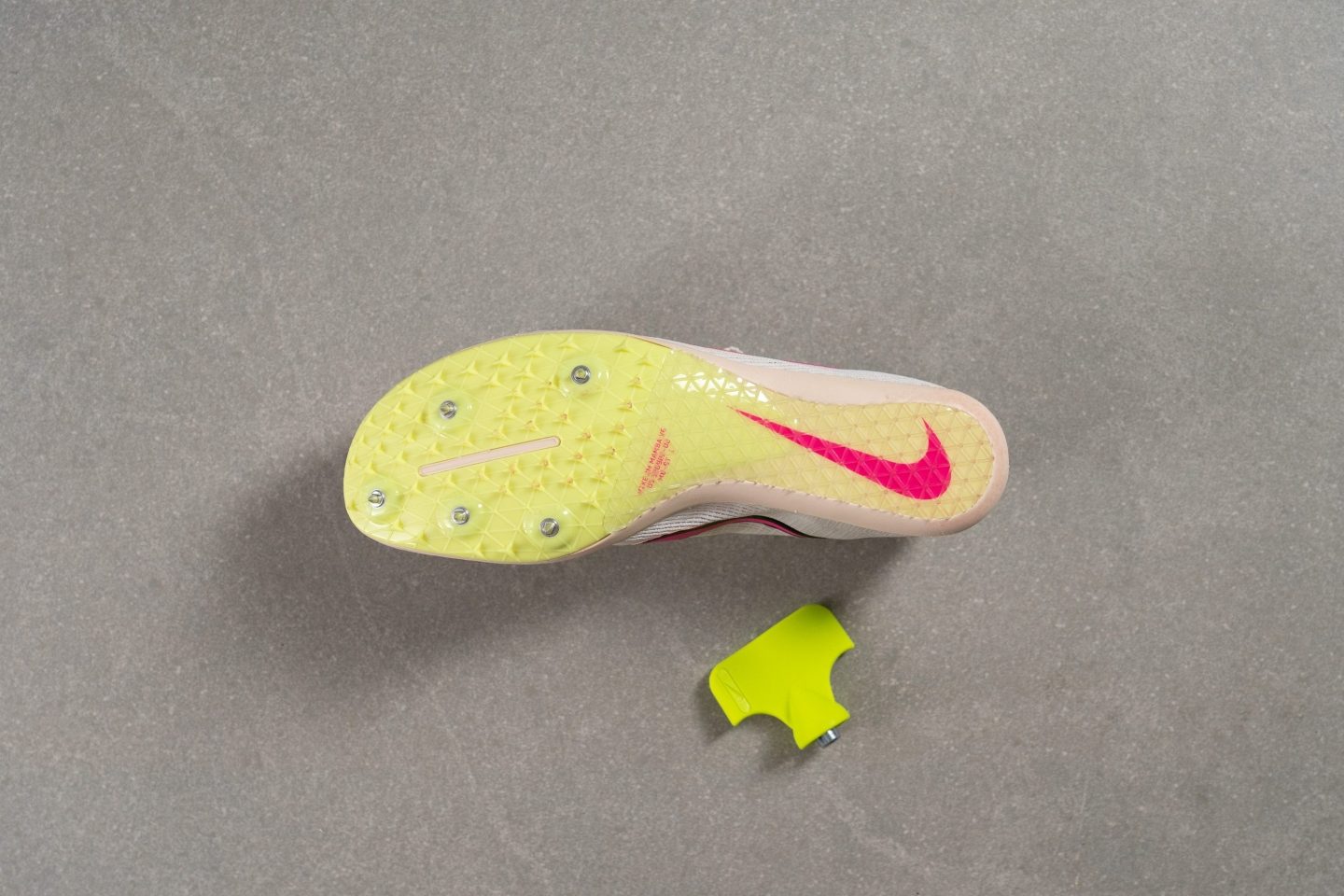 Cut in half: Nike Zoom Mamba 6 Review (2025) | RunRepeat