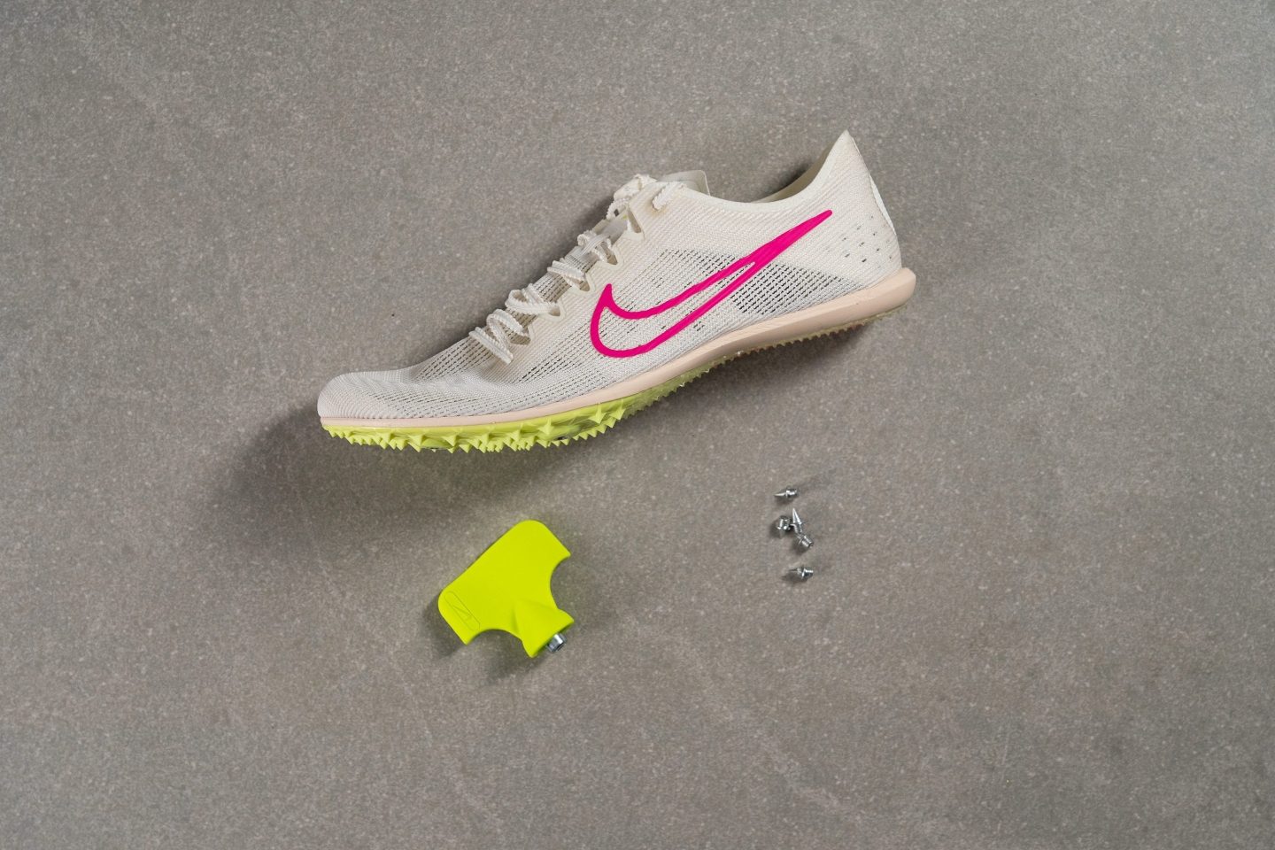 Cut in half: Nike Zoom Mamba 6 Review (2025) | RunRepeat