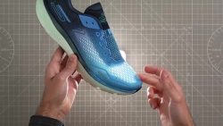 Cut in half: Skechers GO RUN Ride 11 Review | RunRepeat