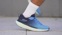 Cut in half: Skechers GO RUN Ride 11 Review (2024) | RunRepeat