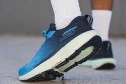 Cut in half: Skechers GO RUN Ride 11 Review (2024) | RunRepeat