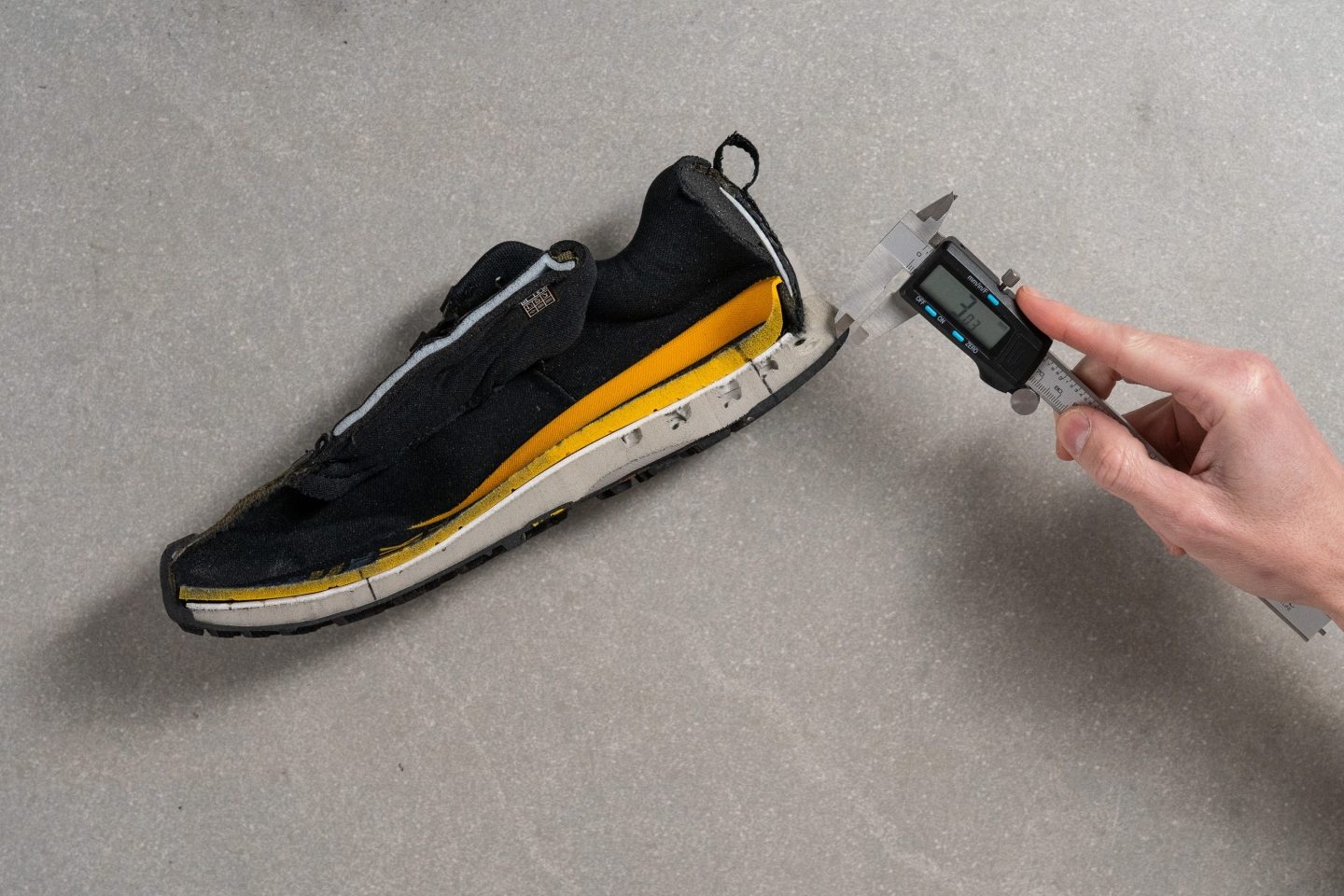 Cut in half: KEEN NXIS Speed Review | RunRepeat