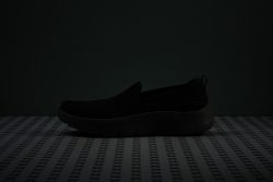 Cut in half: Skechers GO WALK Flex Review | RunRepeat