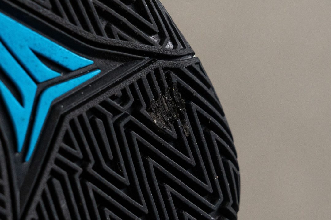 Cut in half: Nike Ja 1 Review | RunRepeat