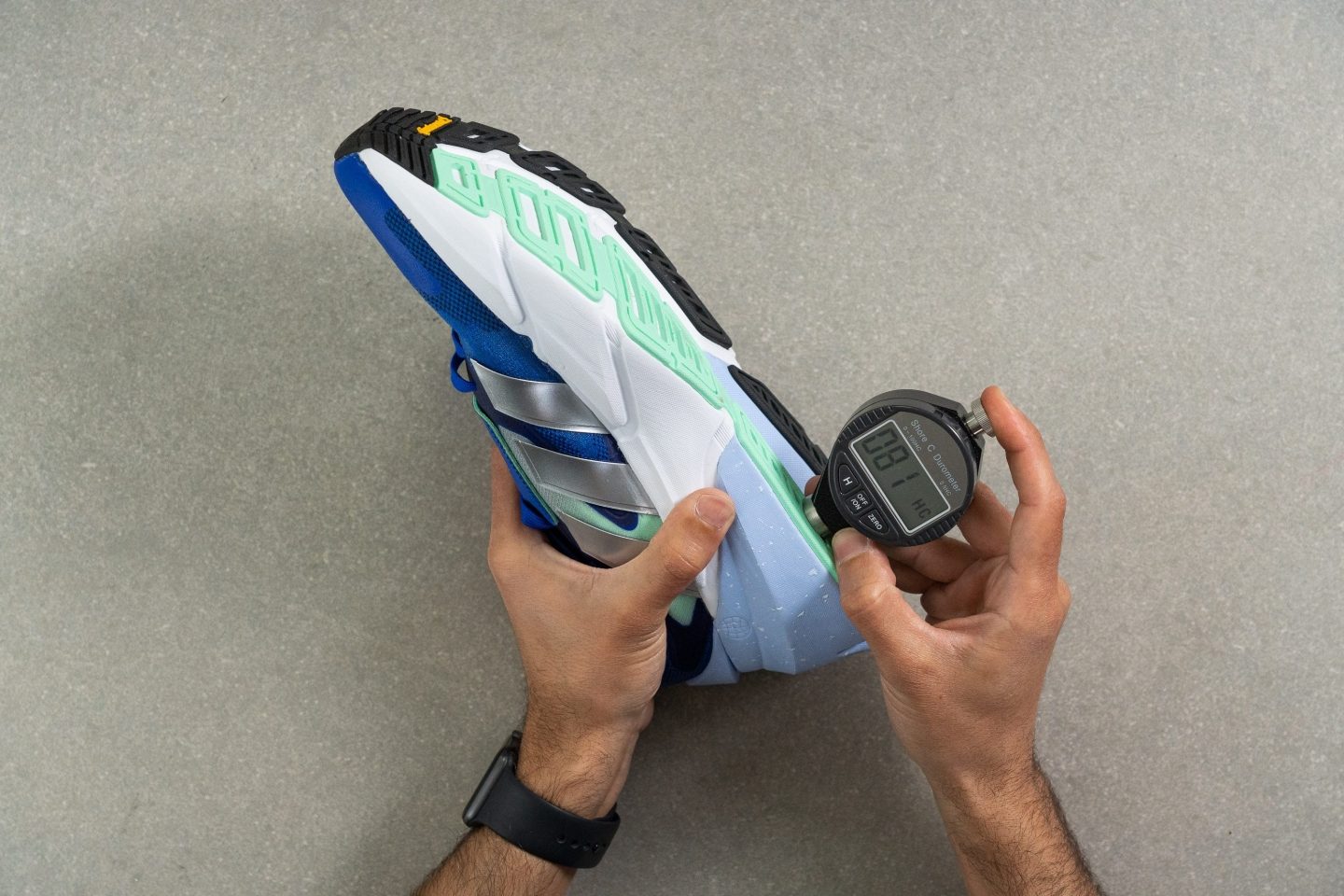 Cut in half: Adidas Adistar 2.0 Review | RunRepeat