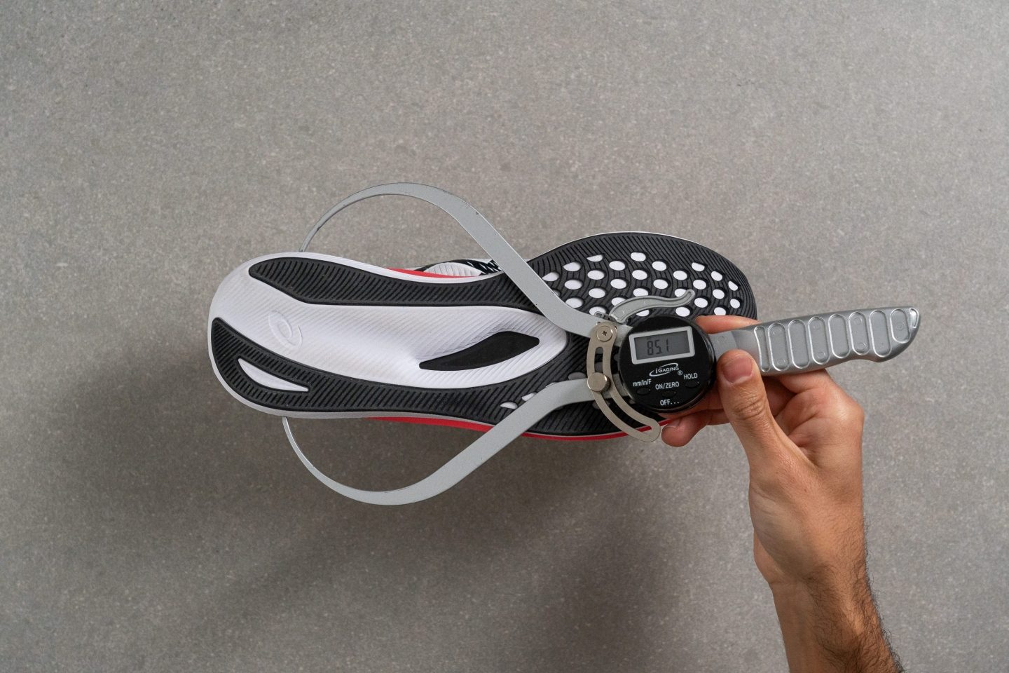 Cut in half: ASICS Magic Speed 3 Review | RunRepeat