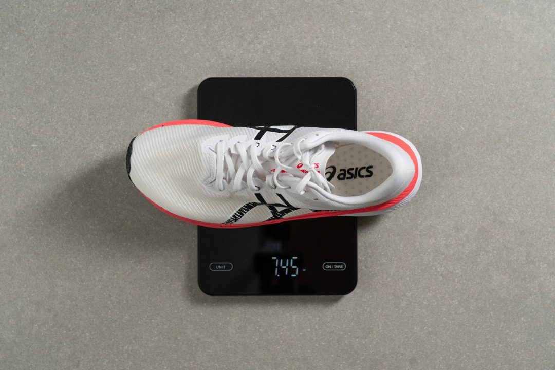 Cut in half: ASICS Magic Speed 3 Review | RunRepeat