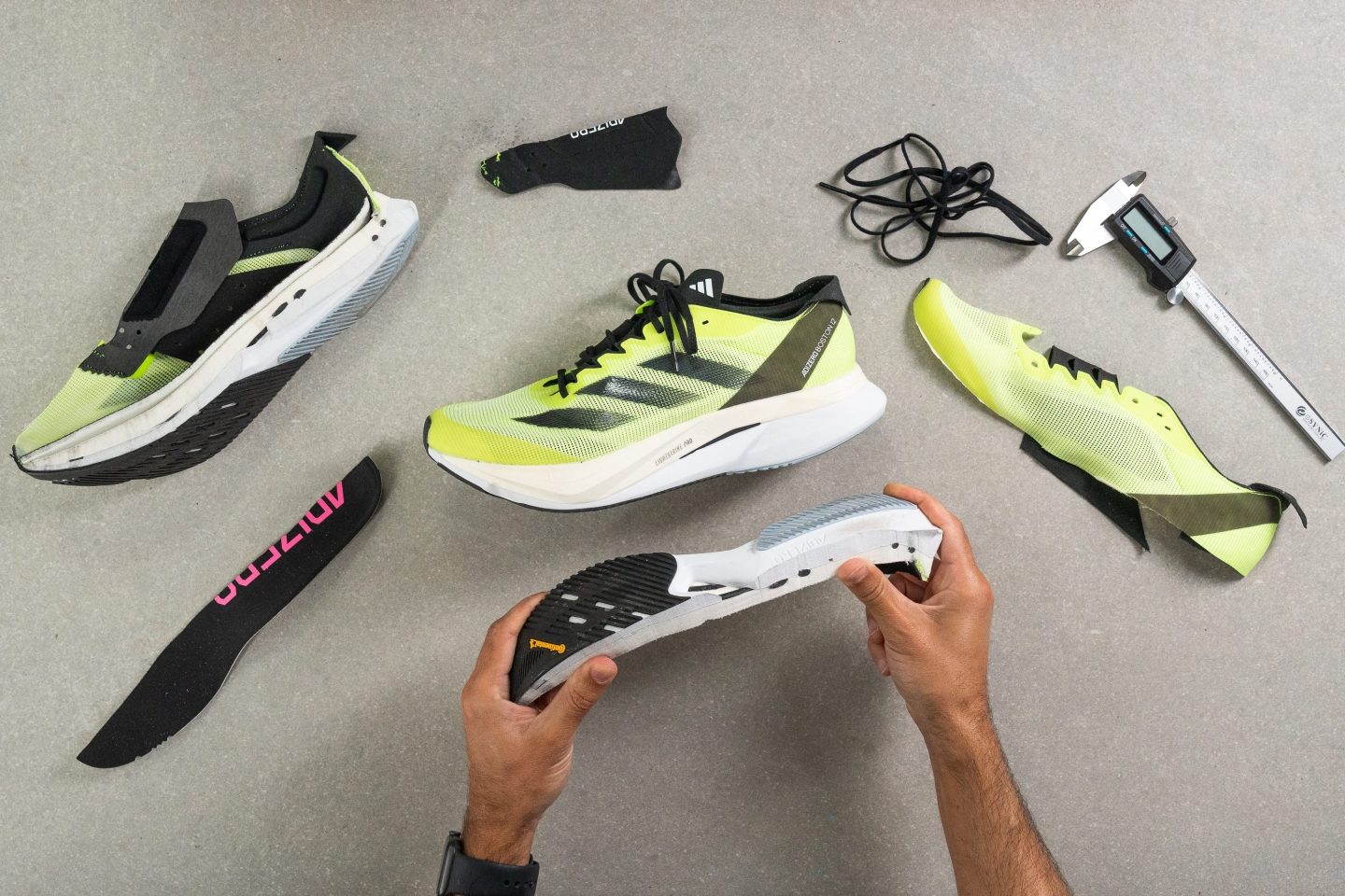 Cortadas por la mitad: Análisis y review de las Adidas Adizero Boston 12 | RunRepeat