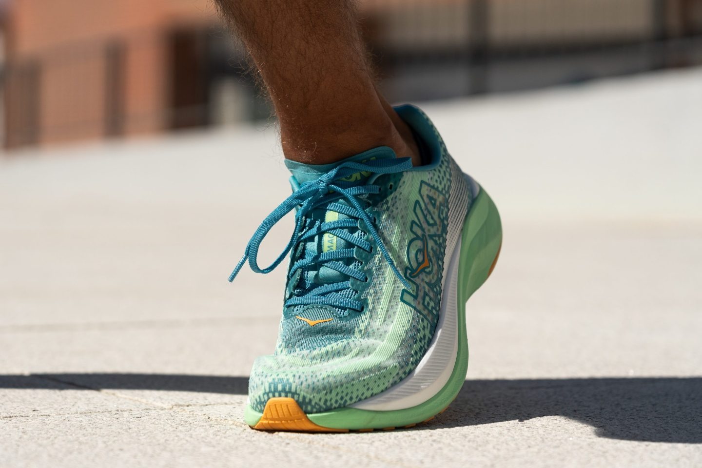 Cut in half: Hoka Mach X Review | RunRepeat