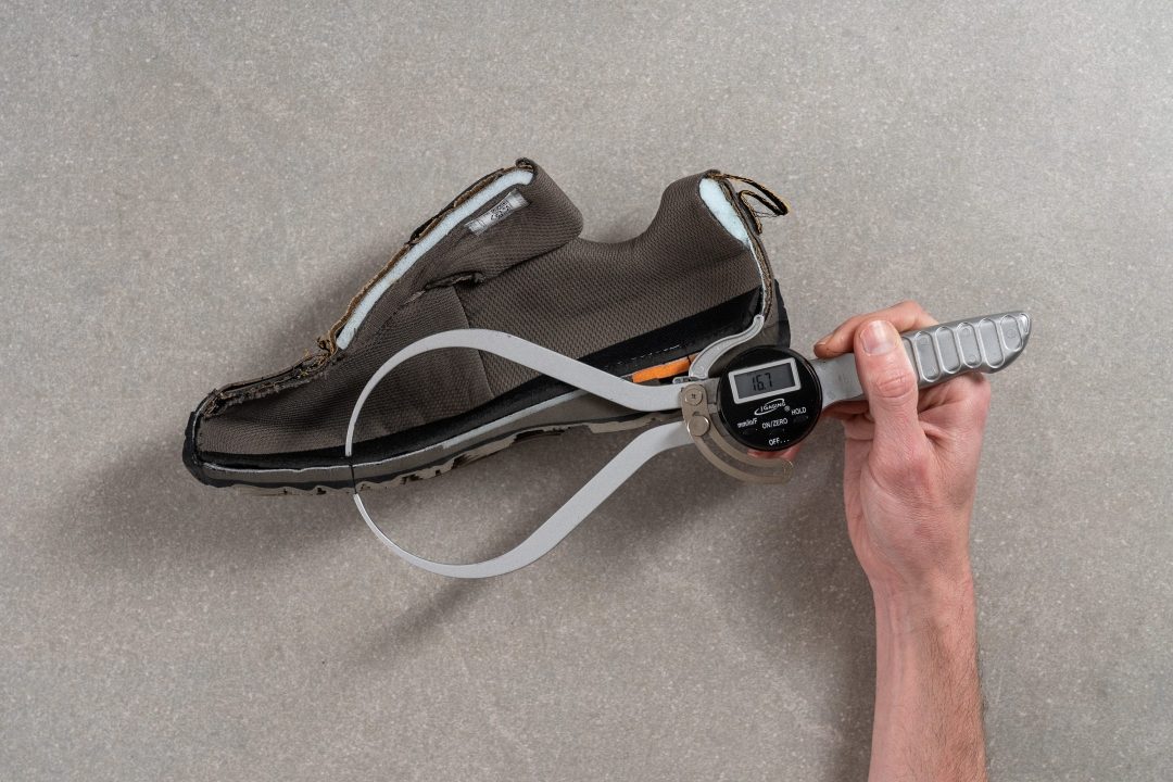 Cut in half: Merrell Accentor 3 Review (2024) | RunRepeat