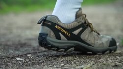 Cut in half: Merrell Accentor 3 Review (2024) | RunRepeat