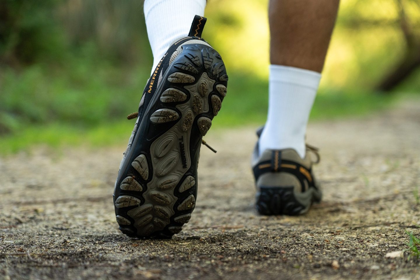 Cut in half: Merrell Accentor 3 Review | RunRepeat
