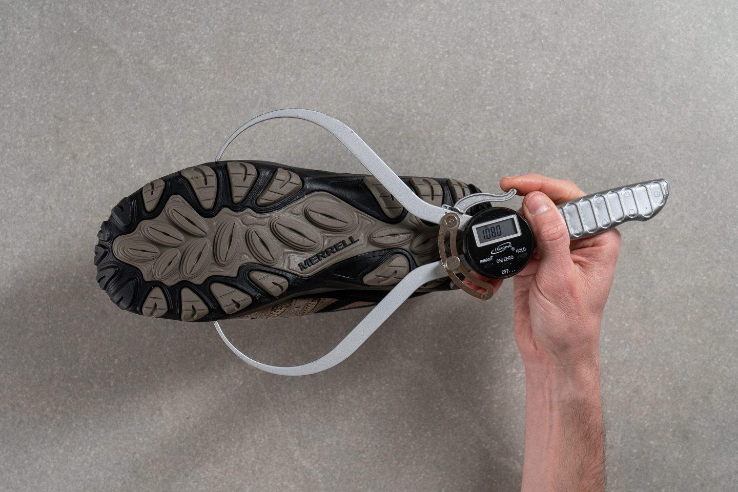 Cut in half: Merrell Accentor 3 Review | RunRepeat