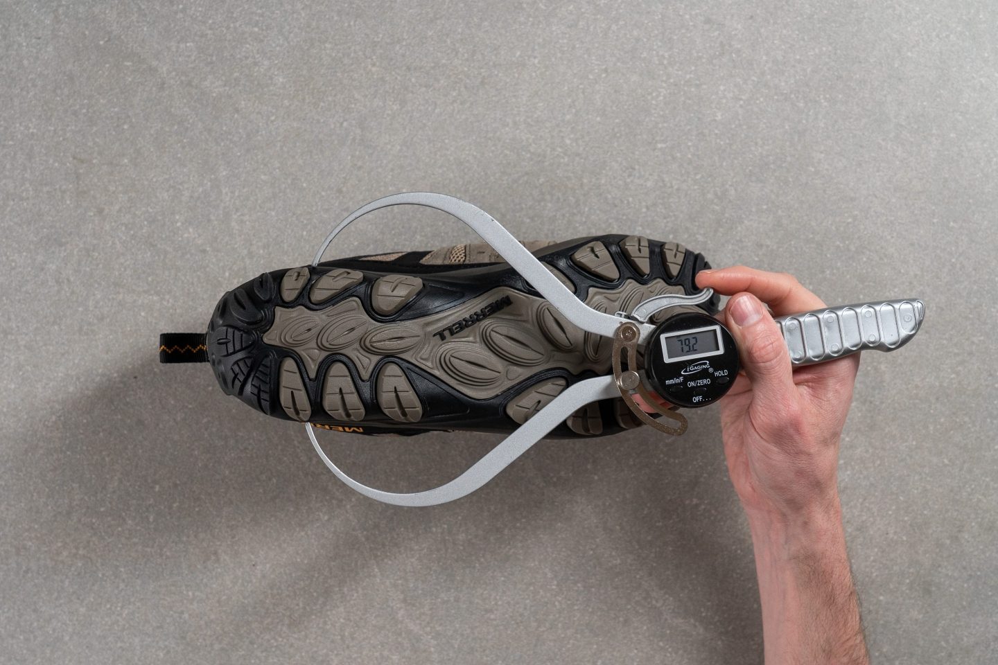 Cut in half: Merrell Accentor 3 Review (2024) | RunRepeat