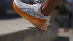 Cut in half: ASICS Gel Kayano 30 Review | RunRepeat