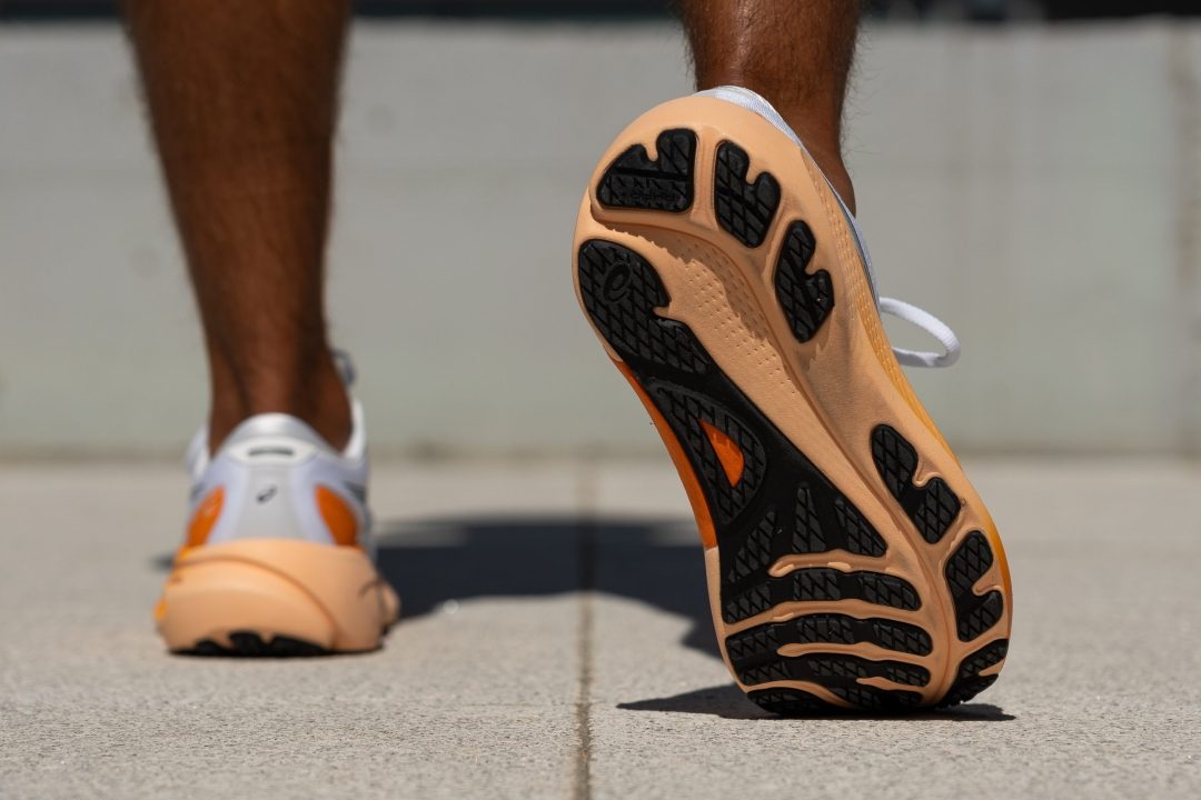 Cut in half: ASICS Gel Kayano 30 Review | RunRepeat