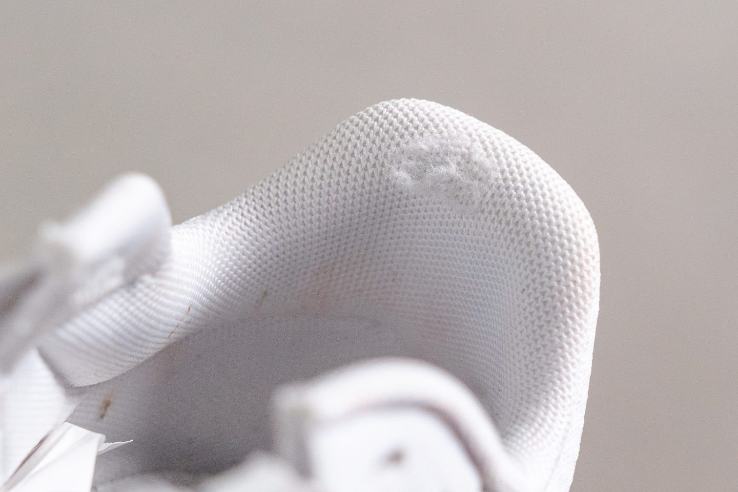 Cut in half: Nike Rival Waffle 6 Review | RunRepeat