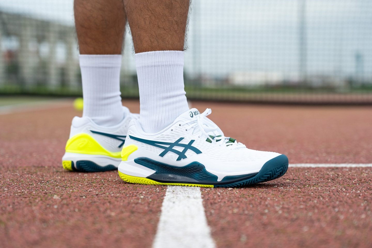 Cut in half: ASICS Gel Resolution 9 Clay Review (2024) | RunRepeat