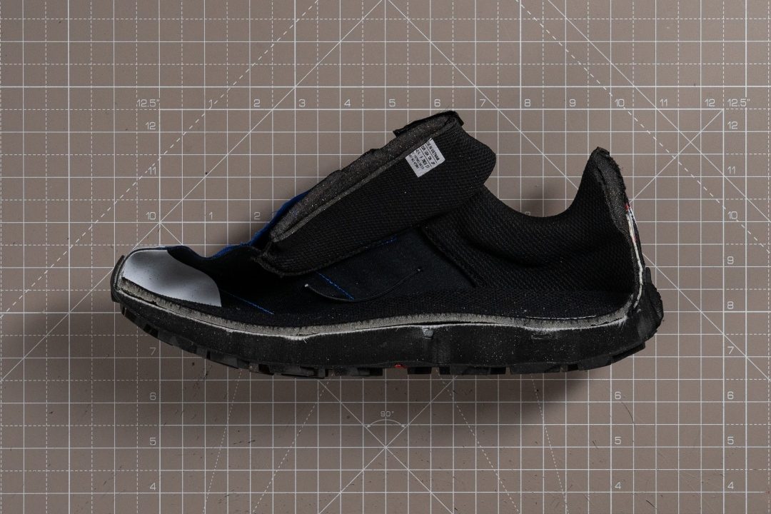 Cut in half: Salomon Thundercross Review | RunRepeat