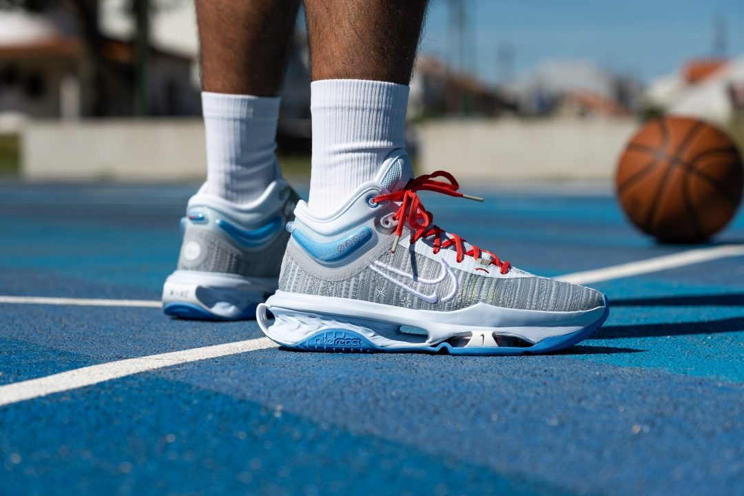 Cortadas por la mitad: Análisis y review de las Nike G.T. Jump 2 (2024 ...