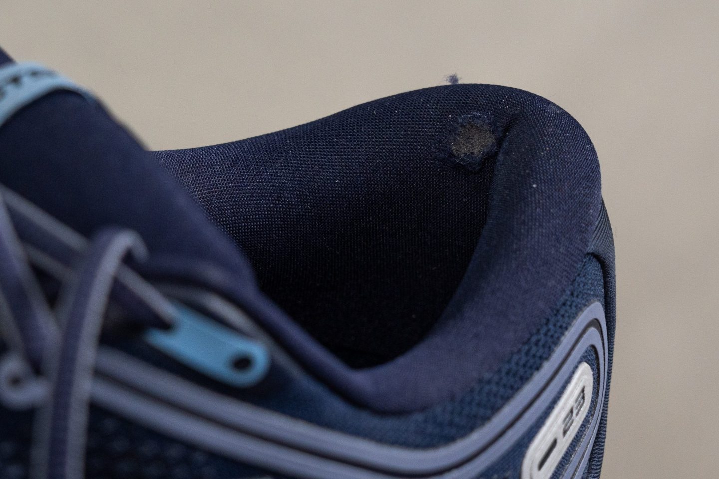 Cut in half: Brooks Beast GTS 23 Review | RunRepeat