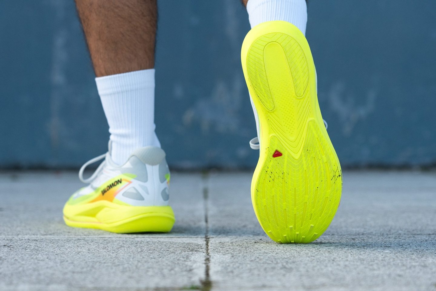 Cut in half: Salomon Phantasm 2 Review (2024) | RunRepeat