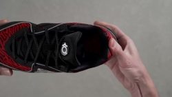 Cut in half: Nike KD 16 Review | RunRepeat