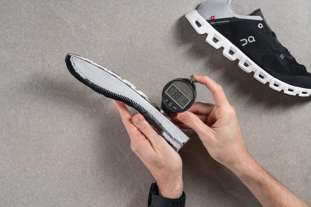 Cut in half: On Cloud 5 Coast Review | RunRepeat