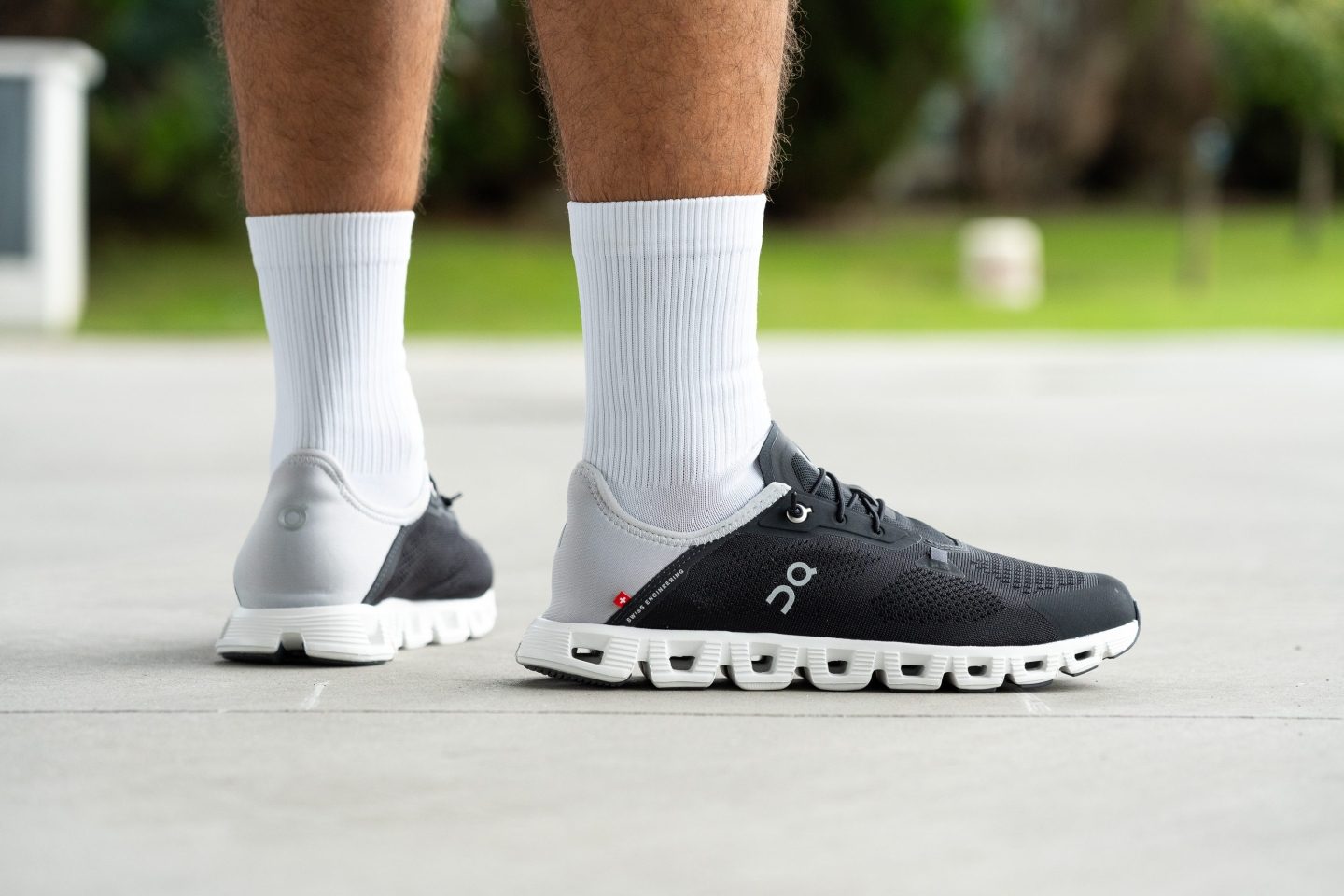 Cut in half: On Cloud 5 Coast Review | RunRepeat