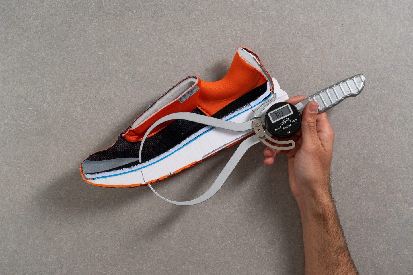 Cut in half: Brooks Ghost Max Review | RunRepeat