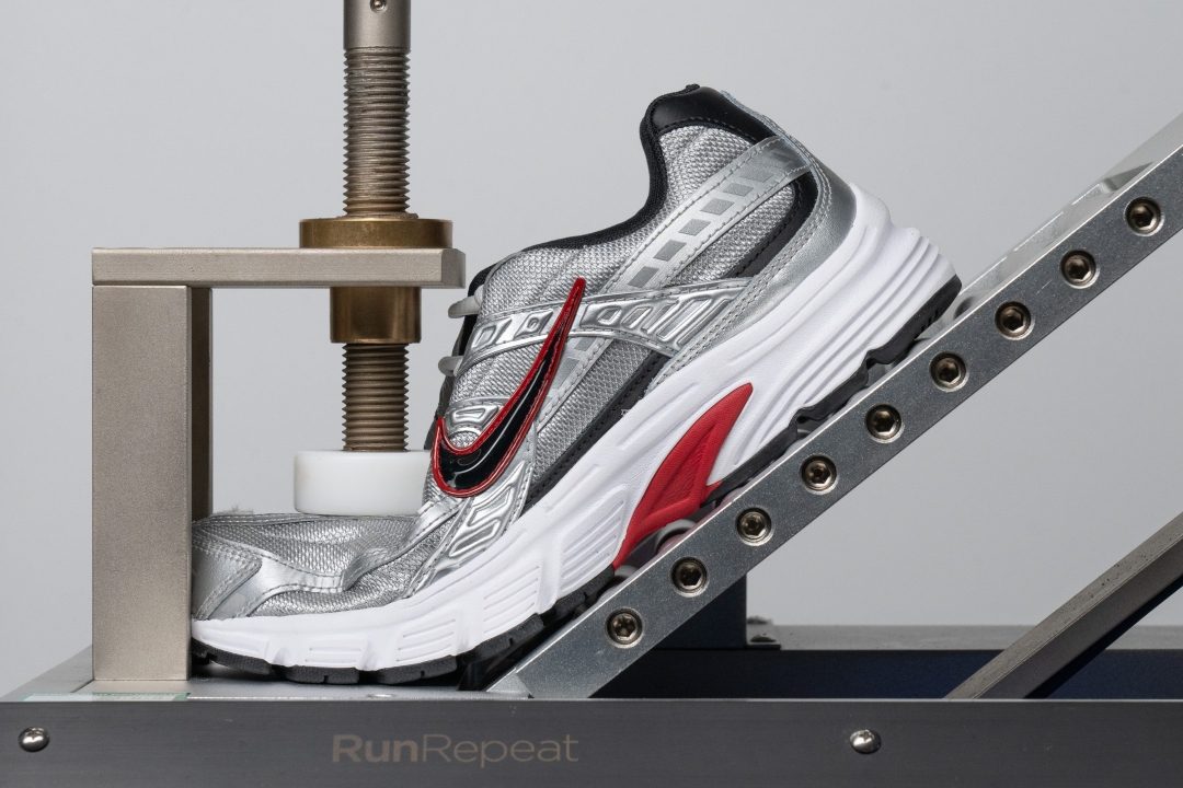 Cortadas por la mitad: Análisis y review de las Nike Initiator | RunRepeat