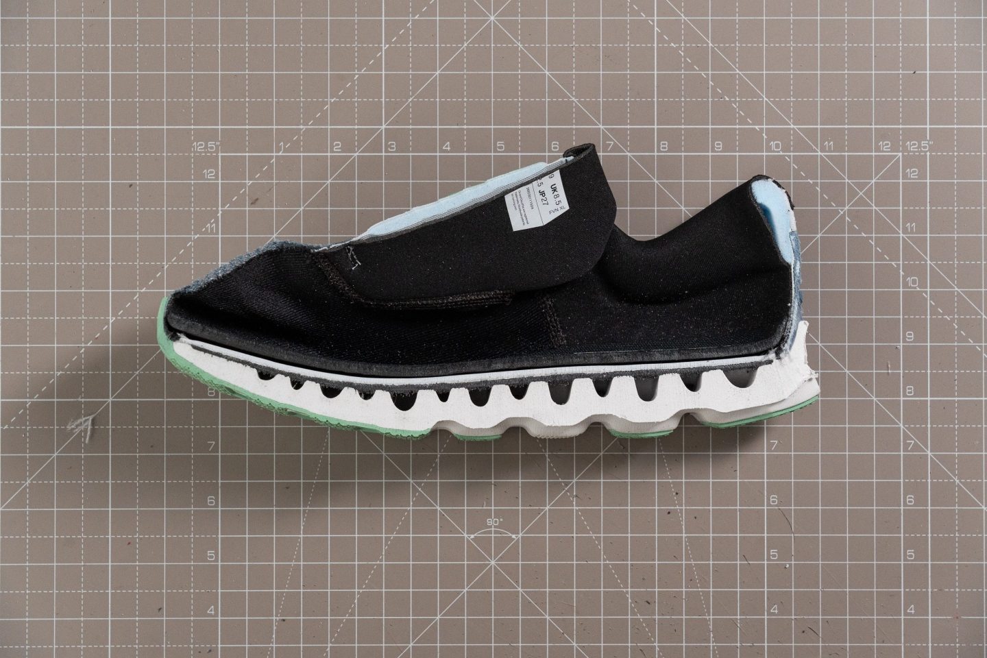 Cut in half: On Cloudstratus 3 Review | RunRepeat