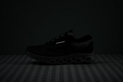 Cut in half: On Cloudstratus 3 Review | RunRepeat