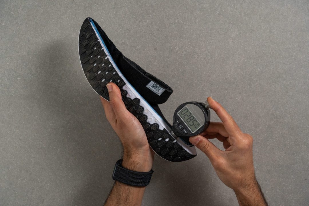 Cut in half: Nike Revolution 7 Review | RunRepeat