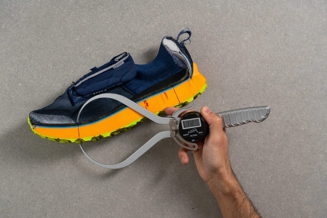 Cut in half: ASICS Trabuco Max 2 Review | RunRepeat