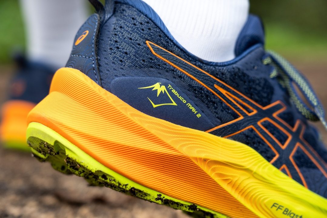 Cut in half: ASICS Trabuco Max 2 Review | RunRepeat
