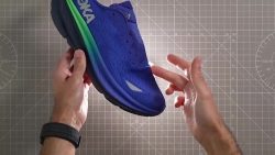 Cut in half: Hoka Clifton 9 GTX Review | RunRepeat